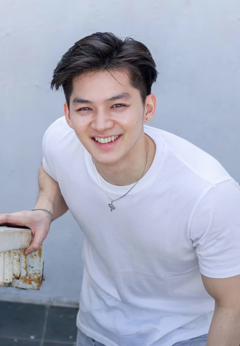 เปิดวาร์ป นายแบบอินโดงานดี Edward Candra หนุ่มหล่อ กล้ามแน่น ขวัญใจหญิง ...