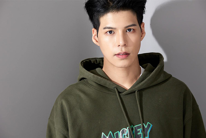 คอลแลน Cullen Hateberry โปรดิวเซอร์เพลง ชาวเกาหลี ที่หลงในประเทศไทย